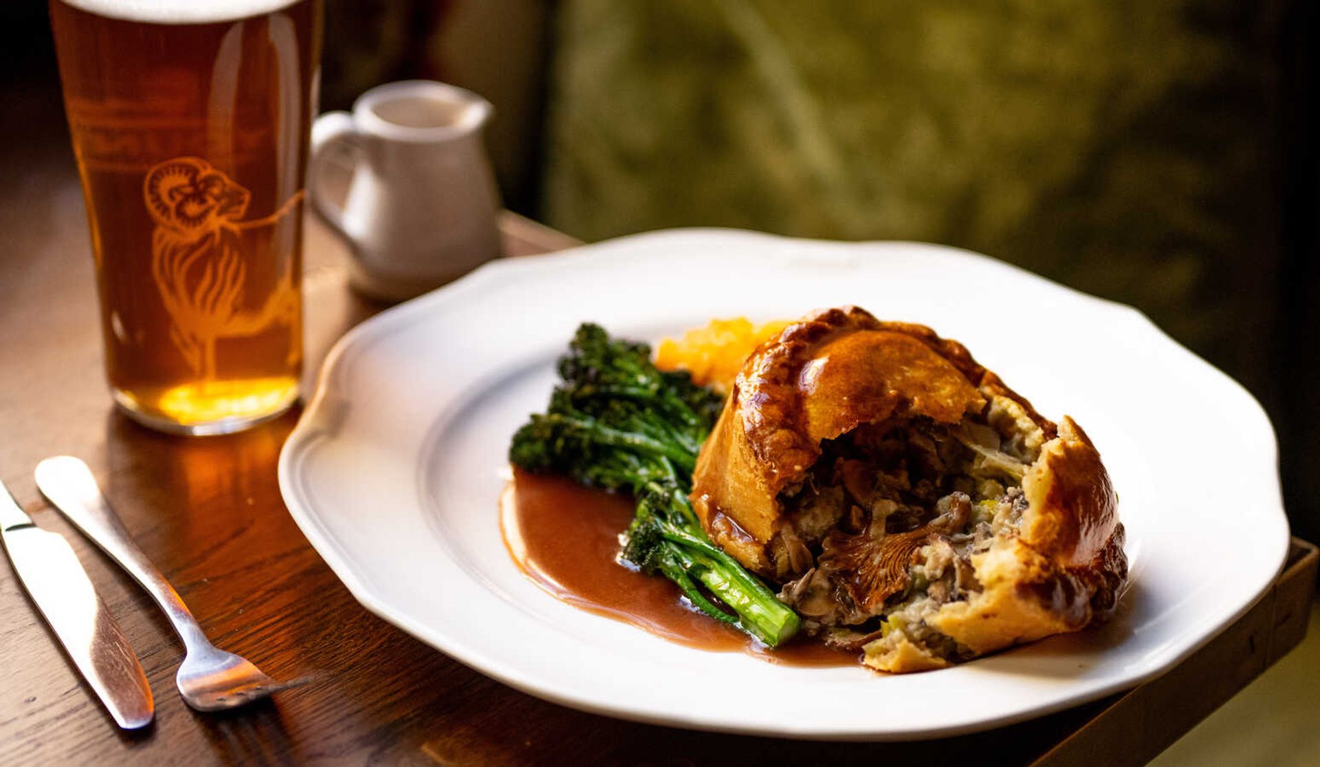 Food & Drink at Merlin's Cave Pub | Chalfont St Giles | View Menus